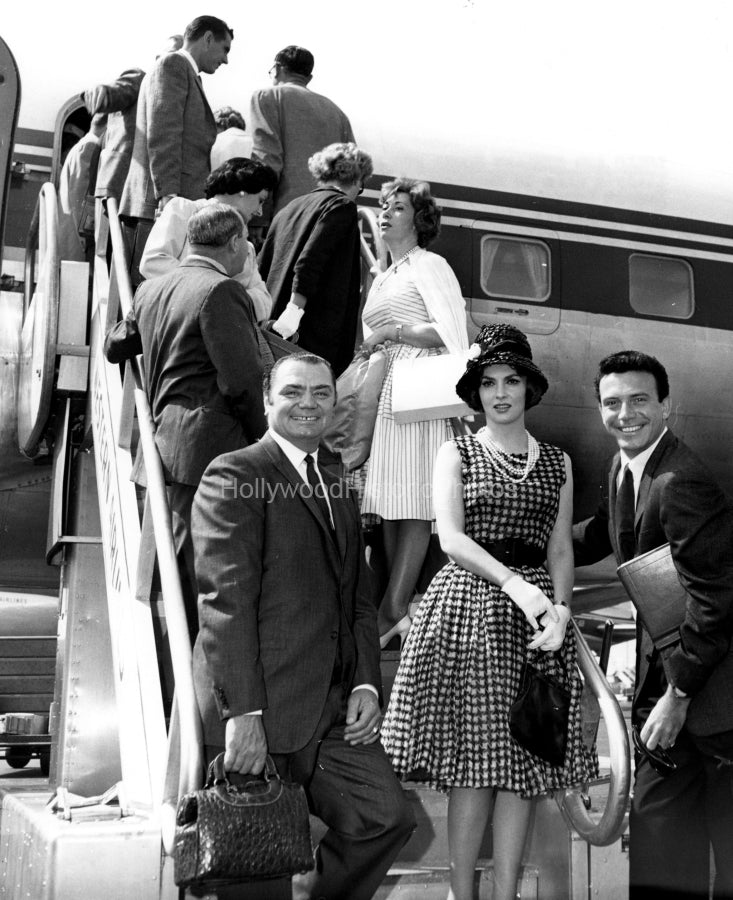 Gina Lollobrigida 1960 – Hollywood Historic Photos by Decor Art Galleries