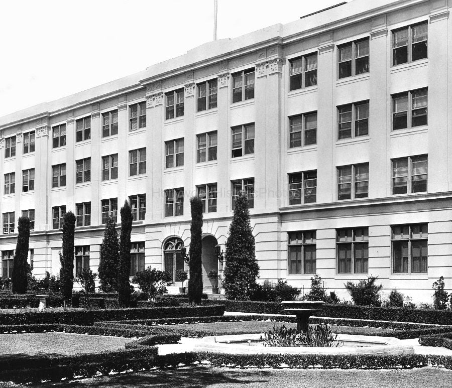 Paramount Studio 1931 – Hollywood Historic Photos by Decor Art Galleries
